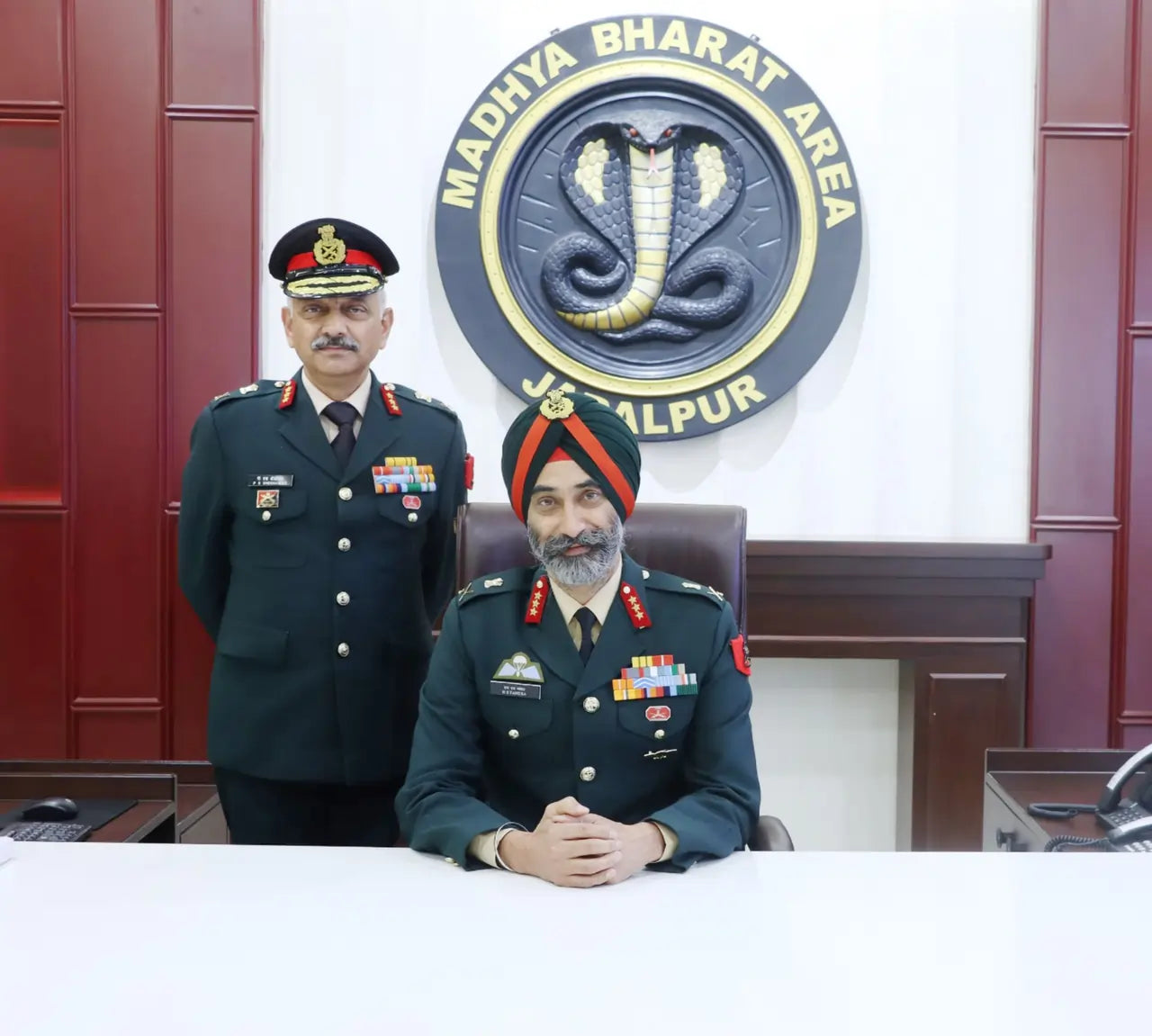Lt Gen Harbinder Singh Vandra Takes Command of Madhya Bharat Area in ...